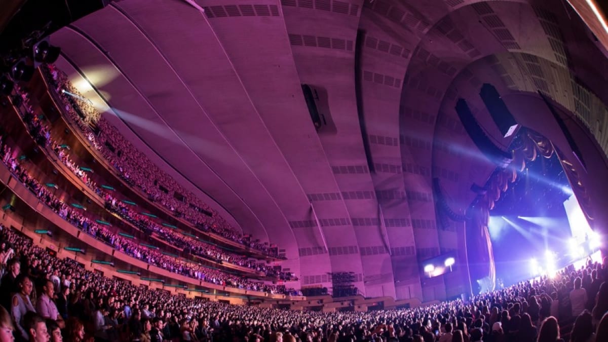 Madison Square Garden Entertainment Corp. (MSGE)